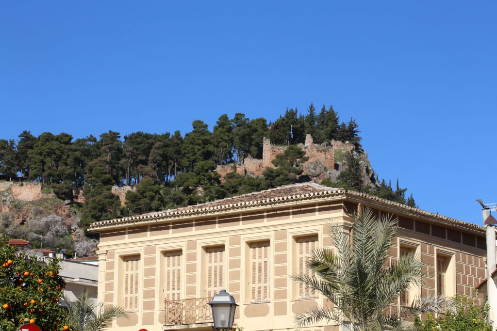 Άμφισσα: Ριζωμένη στο μύθο και στην ιστορία | in.gr