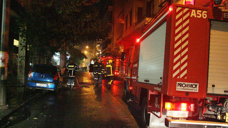 Φωτιά σε κτίριο στο κέντρο του Ηρακλείου | in.gr