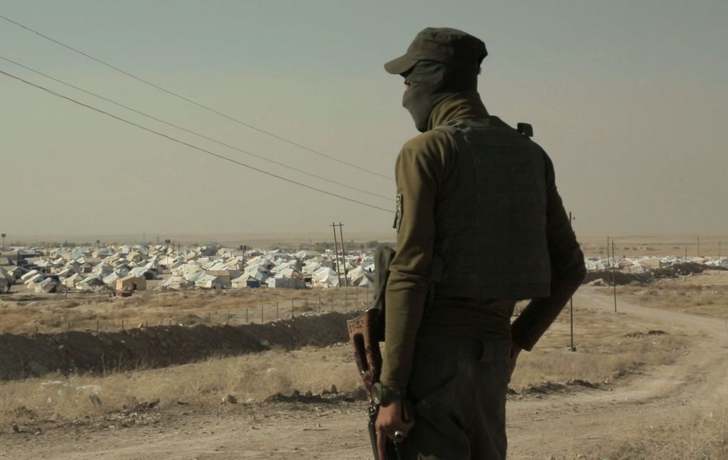 Στα άδυτα του ISIS: Η μεγαλύτερη «φυλακή» τζιχαντιστών στη Συρία που ...