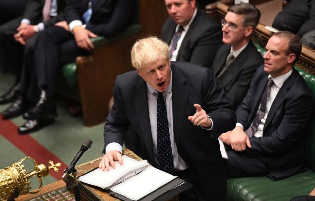 Brexit : Η Βρετανία κρατάει την αναπνοή της - Συνεδριάζει το ...