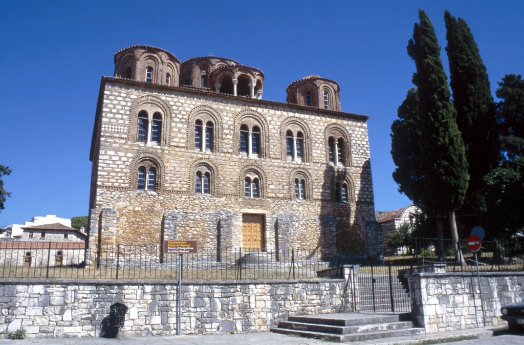 Άρτα : Το γεφύρι, τα Τζουμέρκα και ο Αμβρακικός | in.gr