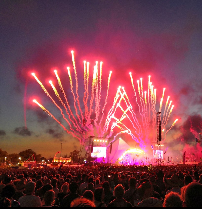 To Γκλάστονμπερι ζητά οικονομική βοήθεια απ' την κυβέρνηση | in.gr