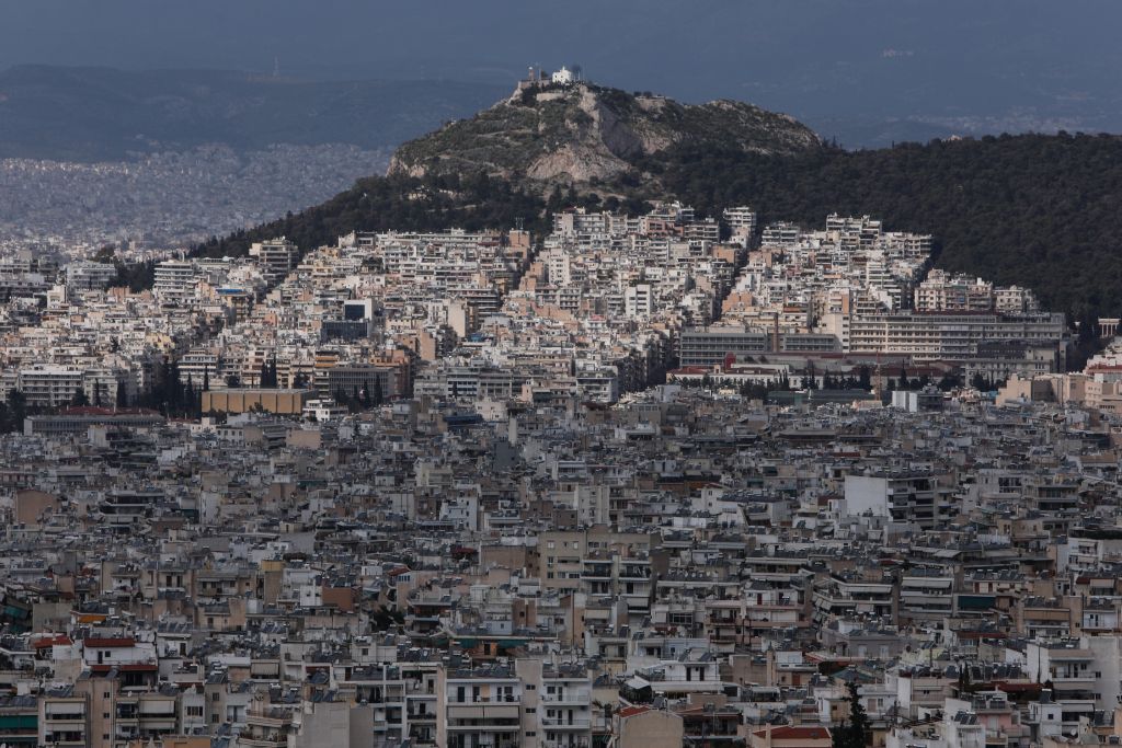 Κοροναϊός : Σε κρίσιμη κατάσταση η πανδημία στην Αττική – Έρχεται ...