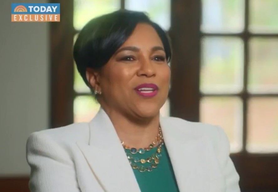 «Η δουλειά δεν θα τελειώσει ποτέ»: Μια από τις ελάχιστες ...