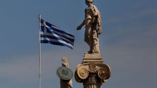 Ελλάδα και Μνημόνια: Ήταν 2010 όταν… - Τι σημαίνει η έξοδος από την ...