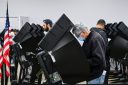 Η καμπή των ενδιάμεσων εκλογών στις ΗΠΑ | in.gr