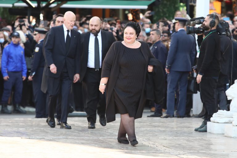 Κηδεία τέως βασιλιά Κωνσταντίνου: Οι στιγμές που ξεχώρισαν | in.gr