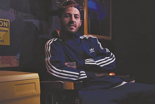 Tiny Jackal (Θανάσης Περάκης): «Οταν ο γιος μου με ρωτήσει γιατί τον ...