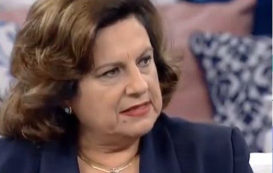 Μαίρη Παναγάκου: Ράκος η τηλεμαγείρισσα μετά την κηδεία του γιου της ...