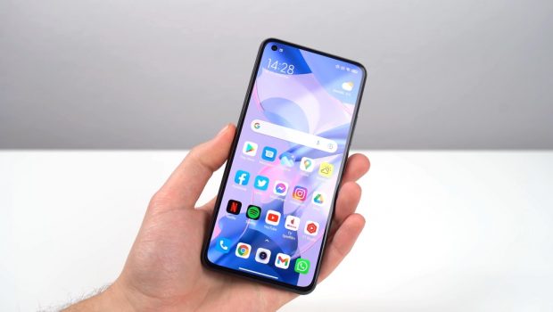 Τα 5 καλύτερα smartphone που μπορείτε να αποκτήσετε με λιγότερα από 300 ...