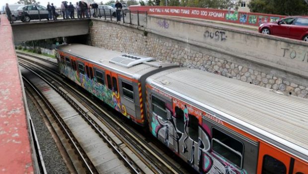 ΗΣΑΠ: Εικόνες κατάρρευσης έρχονται από τον σταθμό της Ομόνοιας ...