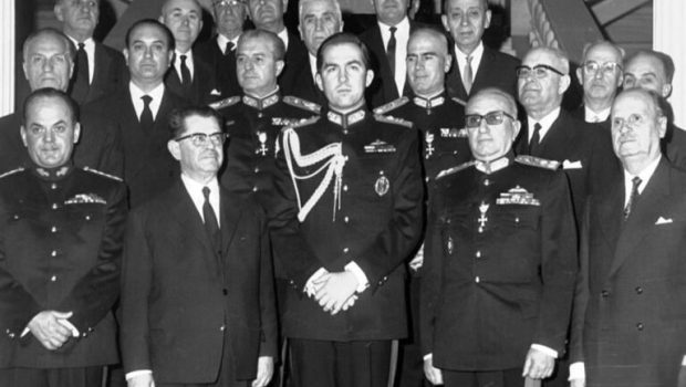 21 Απριλίου 1967: Οι λόγοι που έφεραν τη δικτατορία | in.gr