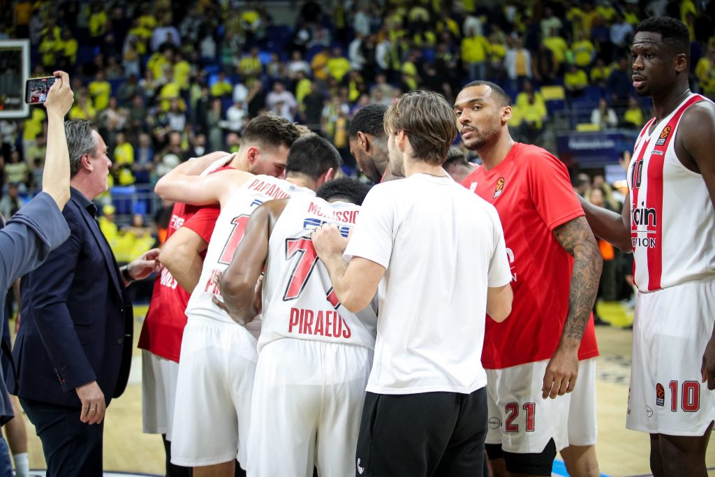 Αυτοί είναι οι διαιτητές για το Game 4 του Ολυμπιακού με τη ...