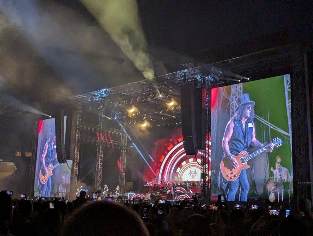 Guns N’ Roses: Στο ΟΑΚΑ μετά από 30 χρόνια – Τρίωρο ροκ εν ρολ και ...