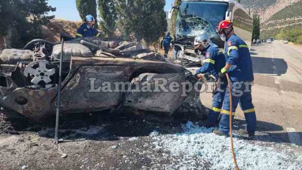 Τροχαίο στη Φωκίδα: Εγκλωβίστηκε στο όχημά της η 67χρονη - Στο ...