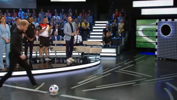 «Άμπαλος» ο Πρίγκιπας Χάρι | in.gr