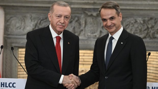 Από την μουσουλμανική μειονότητα της Θράκης μέχρι τη Χάγη | in.gr