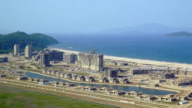 Η Βόρεια Κορέα συστήνεται στον κόσμο ξανά – Θέλει να γίνει τουριστικό ...