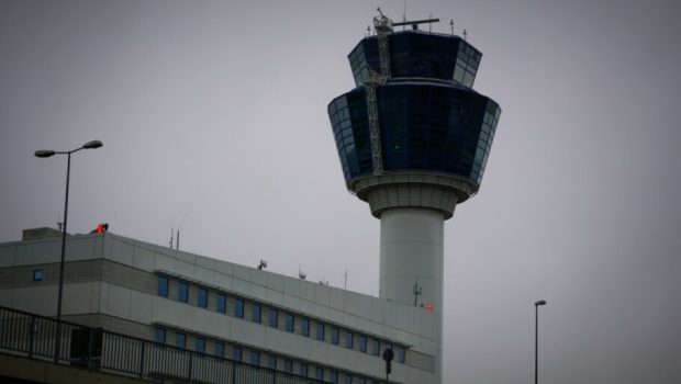 ΑΔΕΔΥ: Κάτω τα χέρια από το δικαίωμα στην απεργία των εργαζομένων στις ...