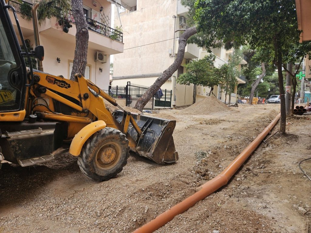 Αντιπλημμυρικά έργα στο Ηράκλειο Αττικής | in.gr