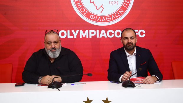 Live streaming: Η παρουσίαση των νέων διαρκείας του Ολυμπιακού | in.gr