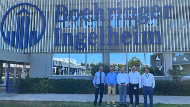 Boehringer Ingelheim: Επίσκεψη του Γερμανού πρέσβη στο εργοστάσιο στο Κορωπί | in.gr