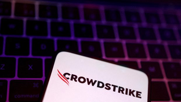 CrowdStrike: Αγωγή από επιβάτες που έχασαν πτήσεις λόγω του ψηφιακού μπλακάουτ | in.gr