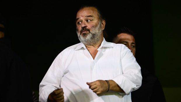 Τρελά πράγματα στα αποδυτήρια του ΠΑΟΚ: Μπήκε με μπράβο ο Ηλιόπουλος ...