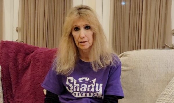 Debbie Nelson | in.gr