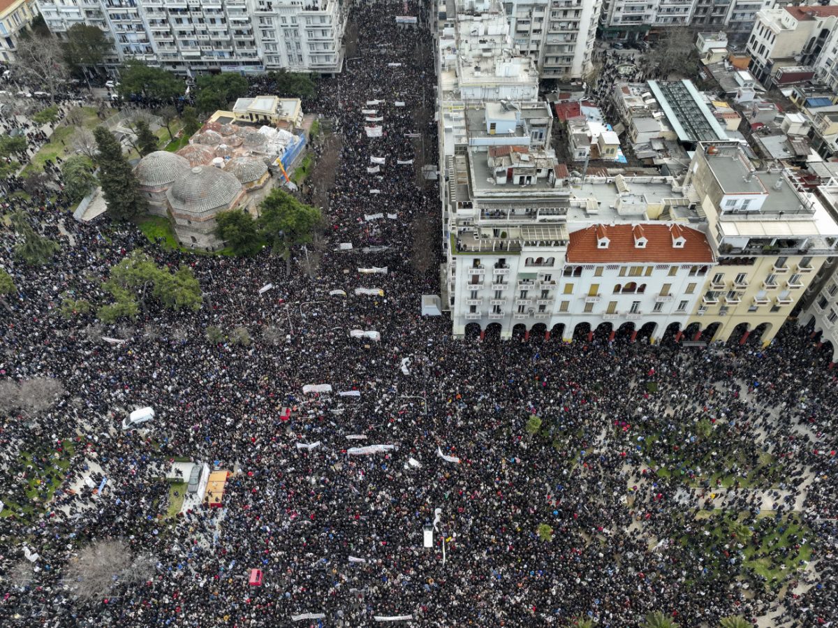 Μεγαλειώδης συγκέντρωση για τα Τέμπη στη Θεσσαλονίκη - Βίντεο και ...
