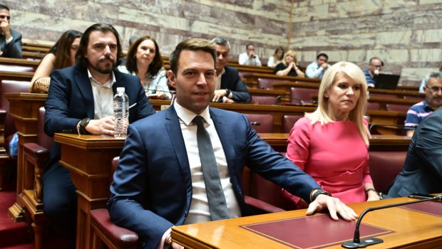 Το αλα καρτ κατηγορητήριο Κασσελάκη κατά Σπίρτζη – Οταν η Τζάκρη έβλεπε ...
