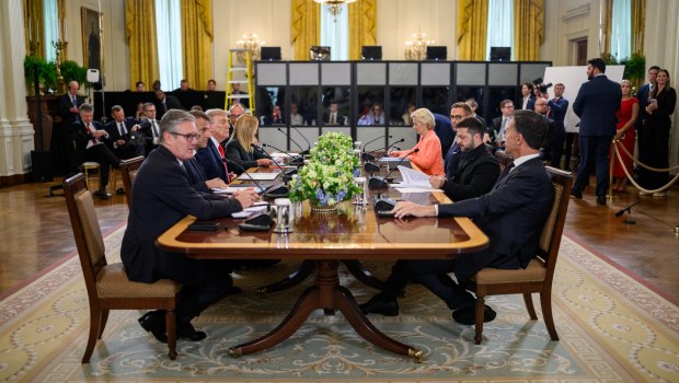 Ουκρανία: Τα κρίσιμα ερωτήματα - Η διφορούμενη στάση του Τραμπ και το ...