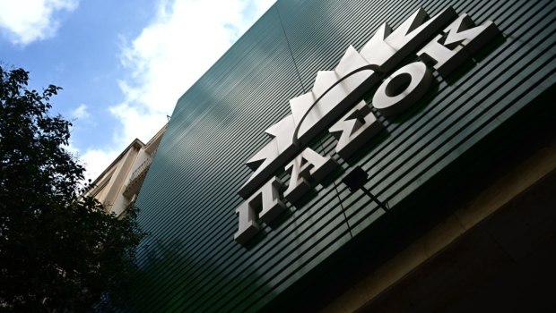 ΠΑΣΟΚ: Όλο το παρασκήνιο από τη συνεδρίαση της ΚΟΕΣ- Τα «καρφιά», οι ...