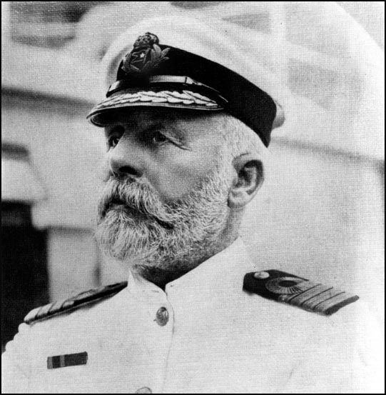 Ο καπετάνιος, οι επώνυμοι και οι στατιστικές της σωτηρίας | in.gr